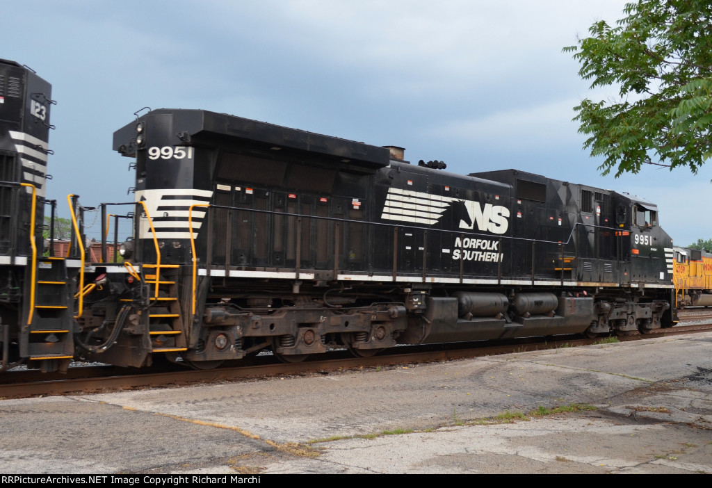 NS 9951